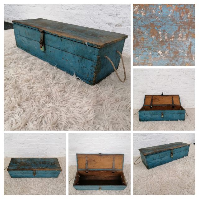 Painted Pine Trunk - ROOM